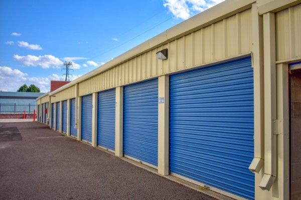 STOR-N-LOCK Self Storage - Aurora - SW Intersection Alameda/I-225 ...