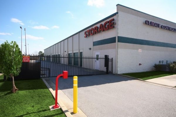 SecurCare Self Storage - Fayetteville - NC: Lowest Rates - SelfStorage.com