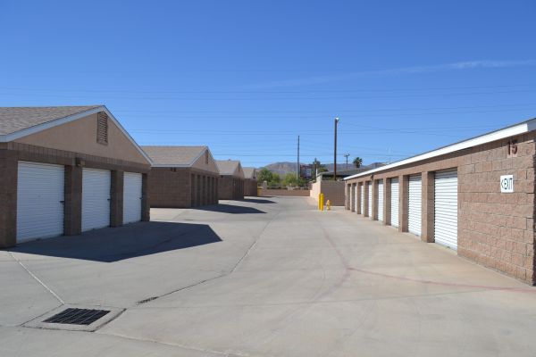 Arizona Storage Inns - 5th Avenue: Lowest Rates - SelfStorage.com
