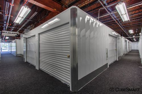CubeSmart Self Storage - Rockville - 4 Research Pl: Lowest Rates ...