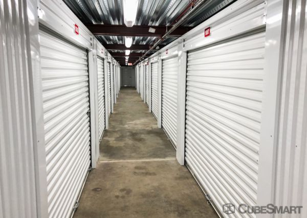 CubeSmart Self Storage - Des Moines: Lowest Rates - SelfStorage.com