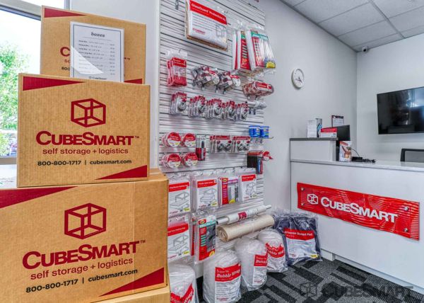 CubeSmart Self Storage - NY Lockport South Transit Road: Lowest Rates ...