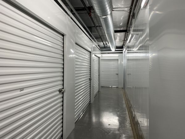 Arizona Storage Inns - Carefree Crossings: Lowest Rates - SelfStorage.com