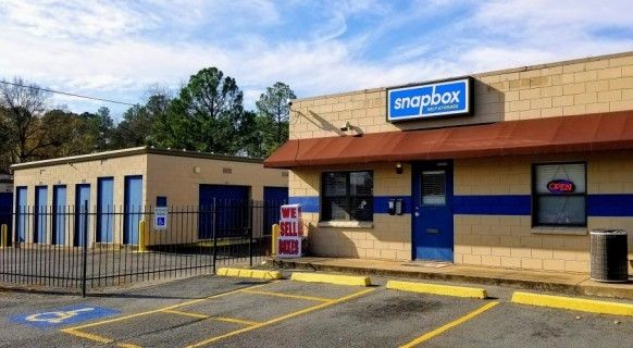 Snapbox Storage Leon Circle: Lowest Rates - SelfStorage.com