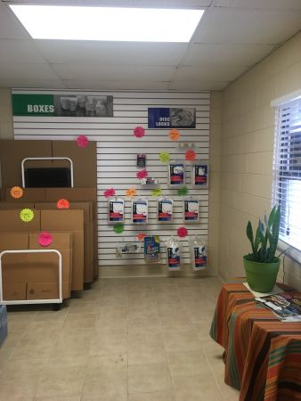 Snapbox Storage Leon Circle: Lowest Rates - SelfStorage.com