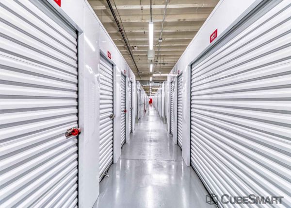 CubeSmart Self Storage - OH Cleveland Brookpark Rd: Lowest Rates ...