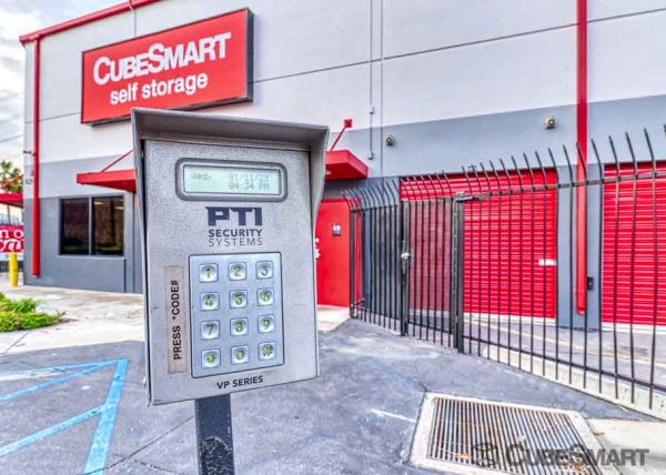 CubeSmart Self Storage - CA Anaheim S Anaheim Way: Lowest Rates ...