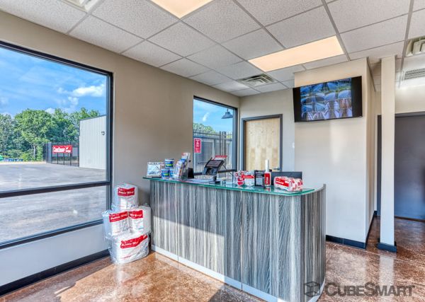 CubeSmart Self Storage - 321 Flower House Loop: Lowest Rates ...