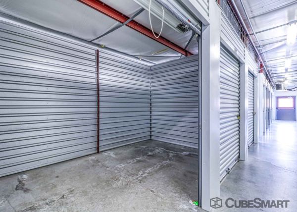 CubeSmart Self Storage TX Corpus Christi Everhart Rd: Lowest Rates ...