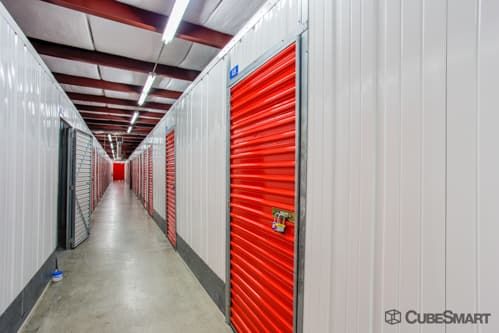 CubeSmart Self Storage - Lakeland: Lowest Rates - SelfStorage.com
